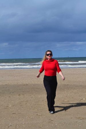 Red and Black Outfits That Command Fashion Attention